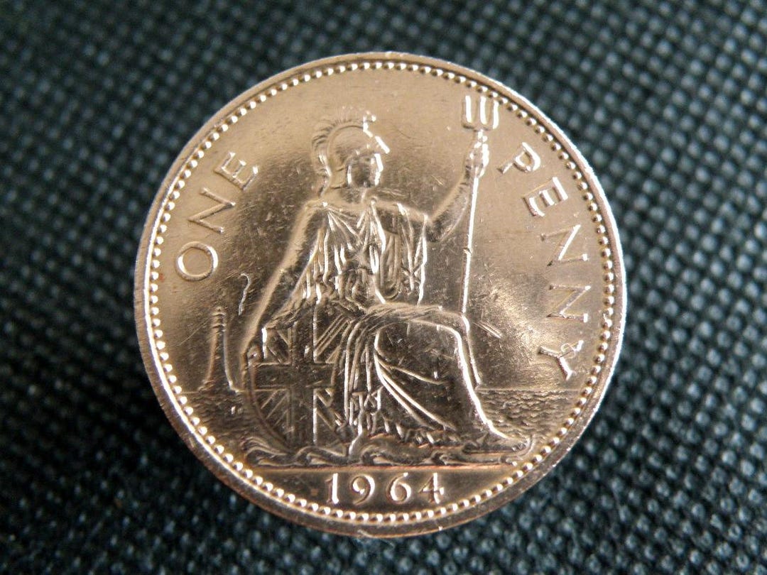 61st BIRTHDAY COIN - 1964 British One Penny - Original Queen Elizabeth ...