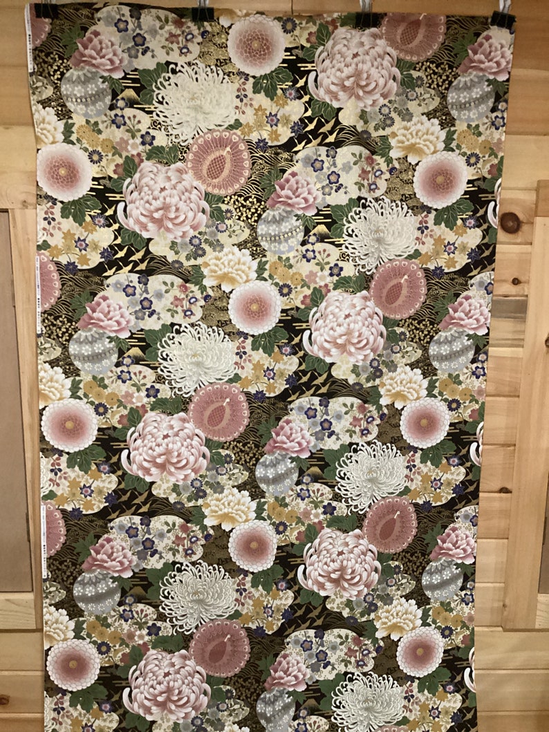 Beautiful Asian Floral Fabric by the Half Yard. Made in Japan - Etsy