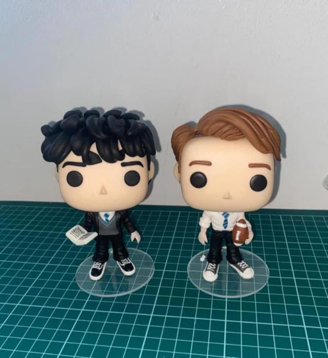 Funko Pop Heartstopper, Nick Nelson & Charlie Spring - Etsy UK