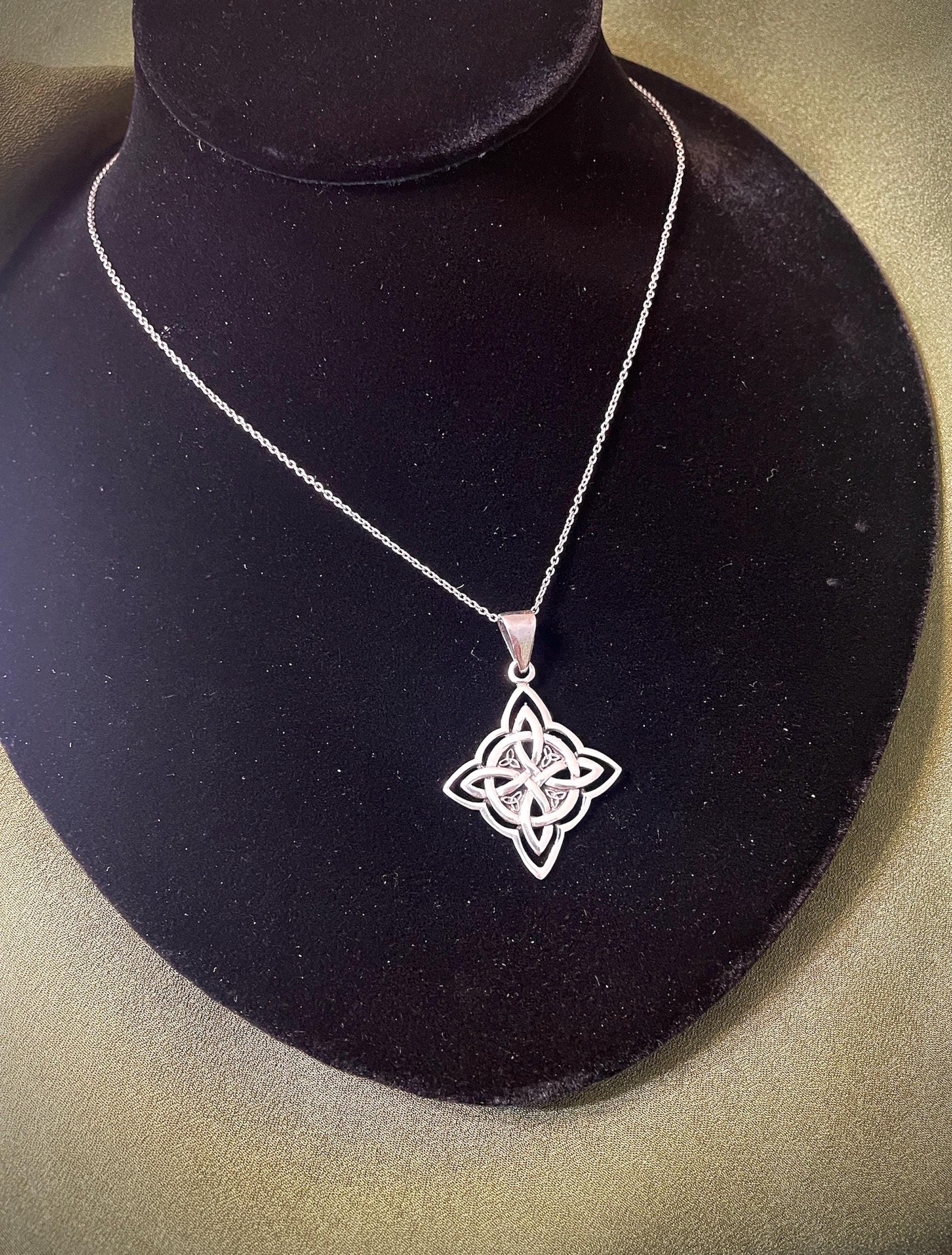 Silver Celtic Trinity Knot Hexefus Pendant Necklace, Guardianship and ...