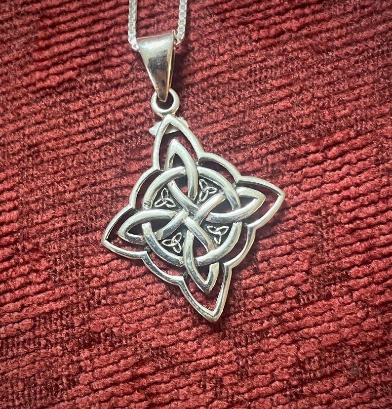 Silver Celtic Trinity Knot Hexefus Pendant Necklace, Guardianship and ...