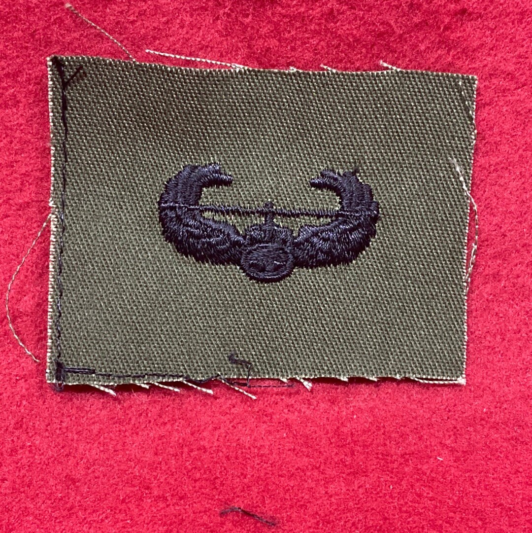 VINTAGE US Army AIR Assault Patch Sew on Subdued Od Black 04cc41 - Etsy
