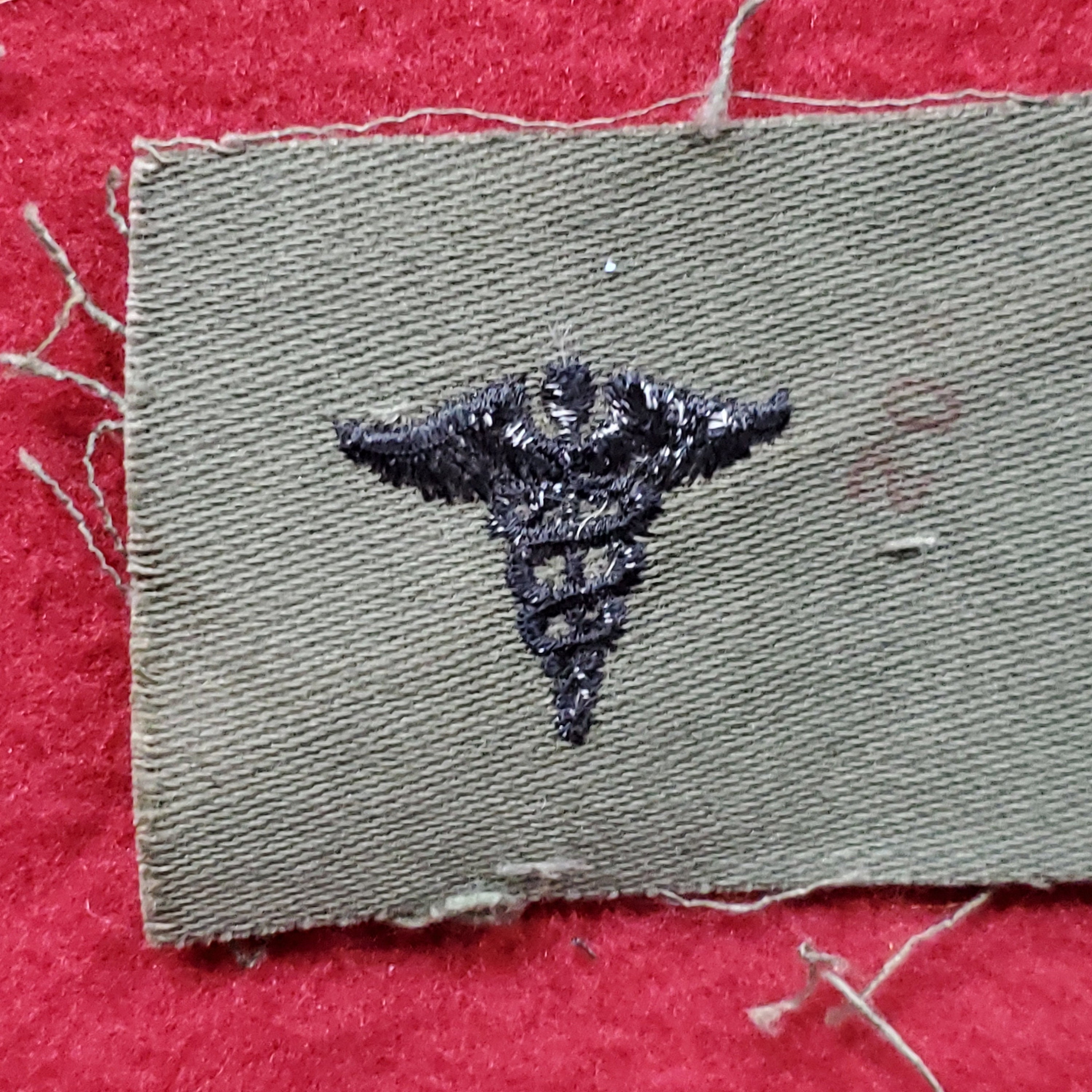 VINTAGE PAIR US Army Medic Patch Sew on Vietnam Od Olive Drab Era Bdu ...