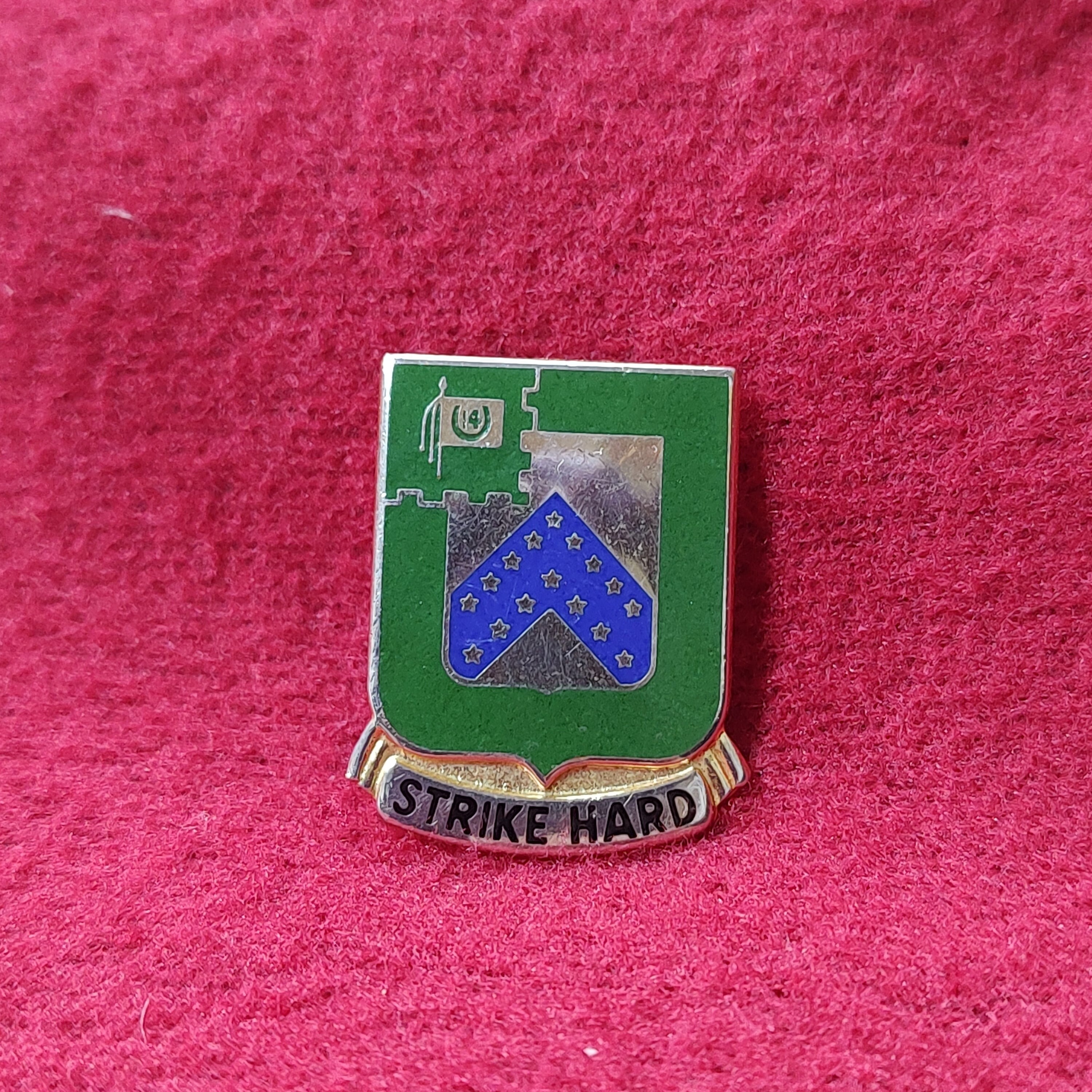 VINTAGE Army 16th CAVALRY REGIMENT Unit Crest Pin 11o102 - Etsy