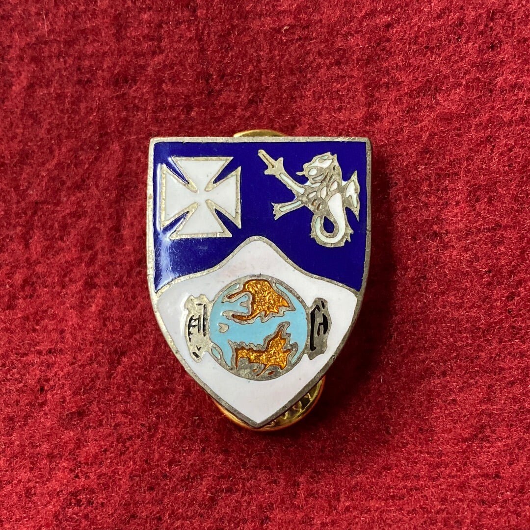 VINTAGE US Army WWII 23rd Infantry Pin 04cc58 - Etsy