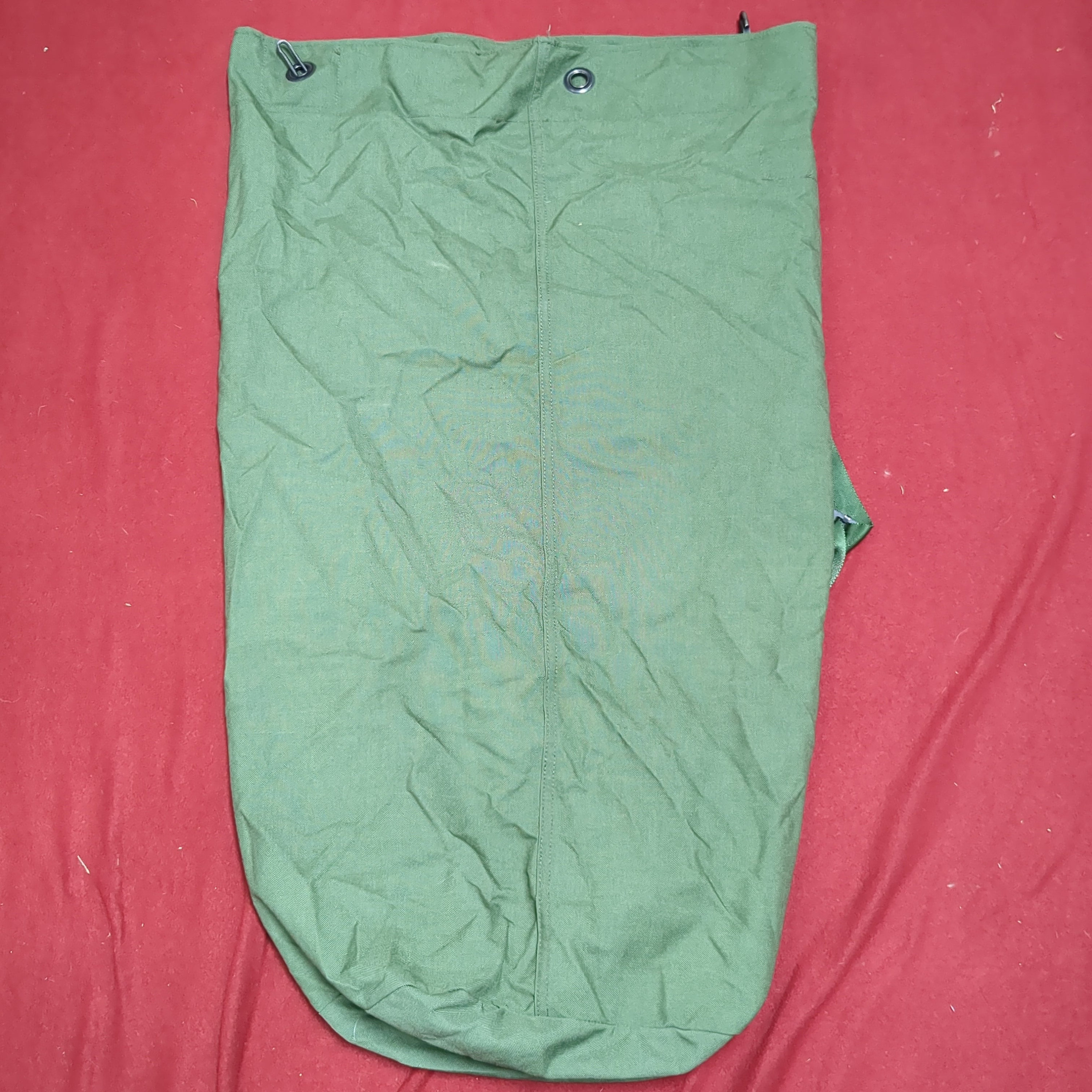 US Military Issued Locking Top Load Nylon Carrying Seabag W/ Straps ...