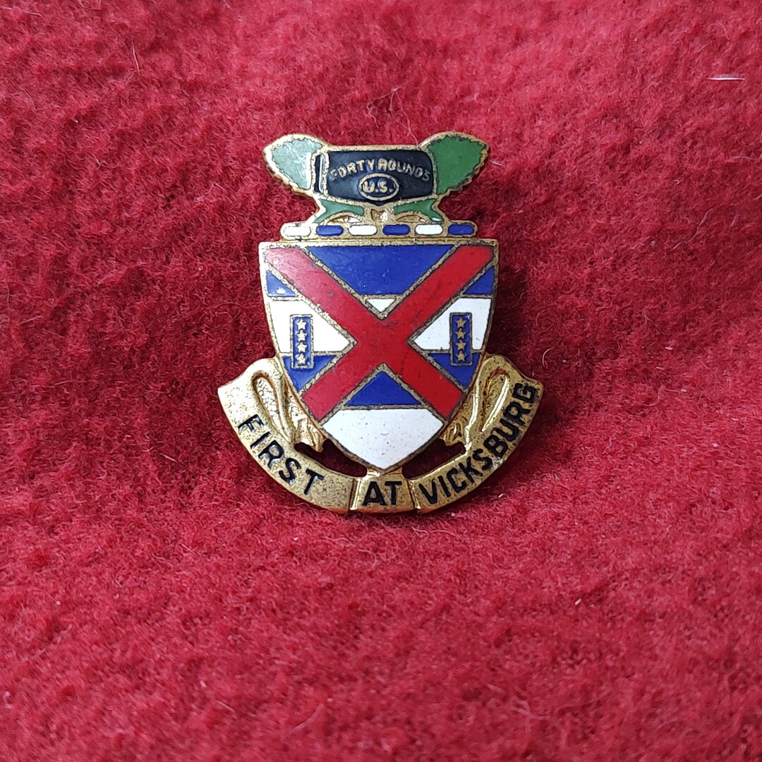 VINTAGE US Army 13th Infantryunit Crest Pin 11o74 - Etsy