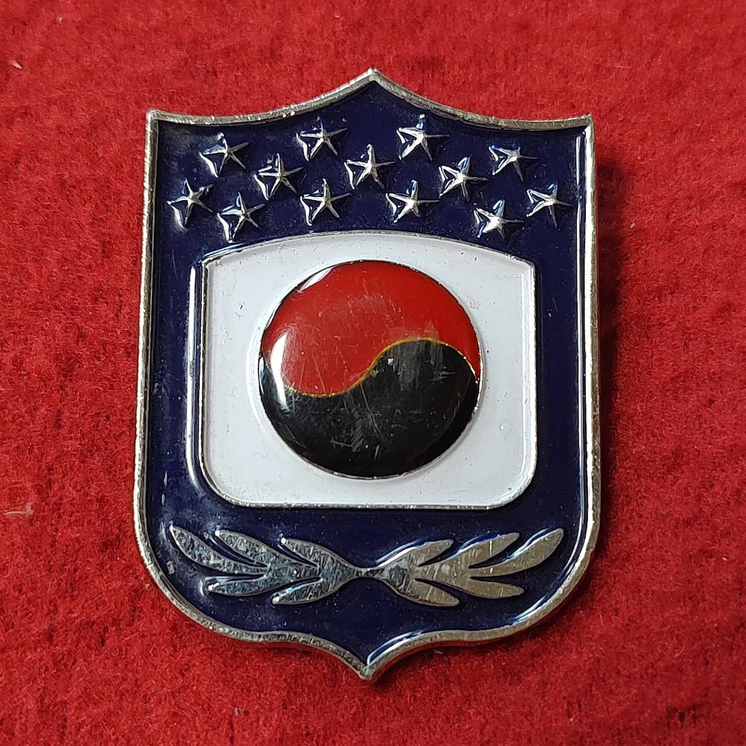 RARE Vintage ROK US Cfc Insignia Us Korea Army Military Order Badge Pin ...