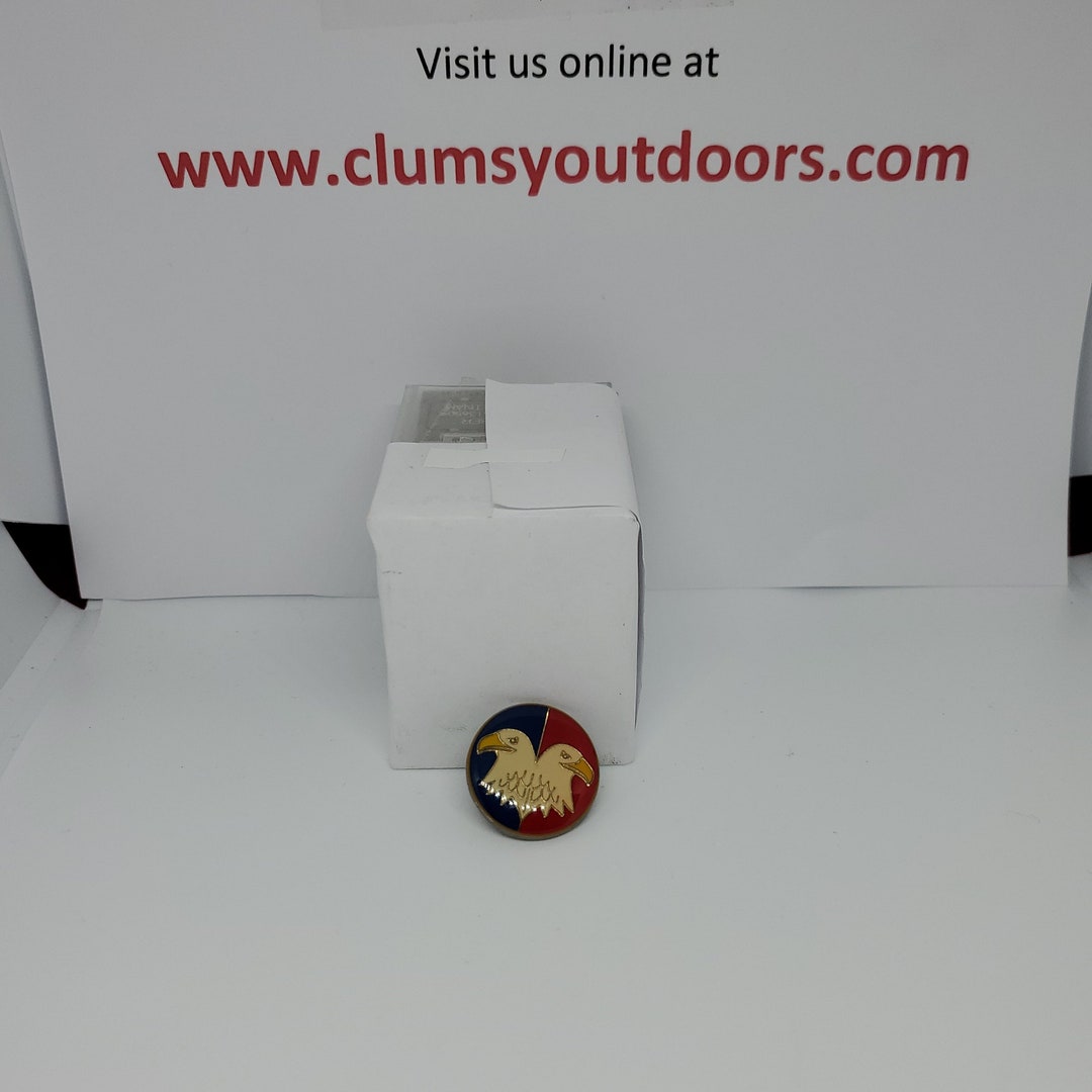 VINTAGE US Military Red Blue Double Bald Eagle Pin Medal Ribbon Set ...