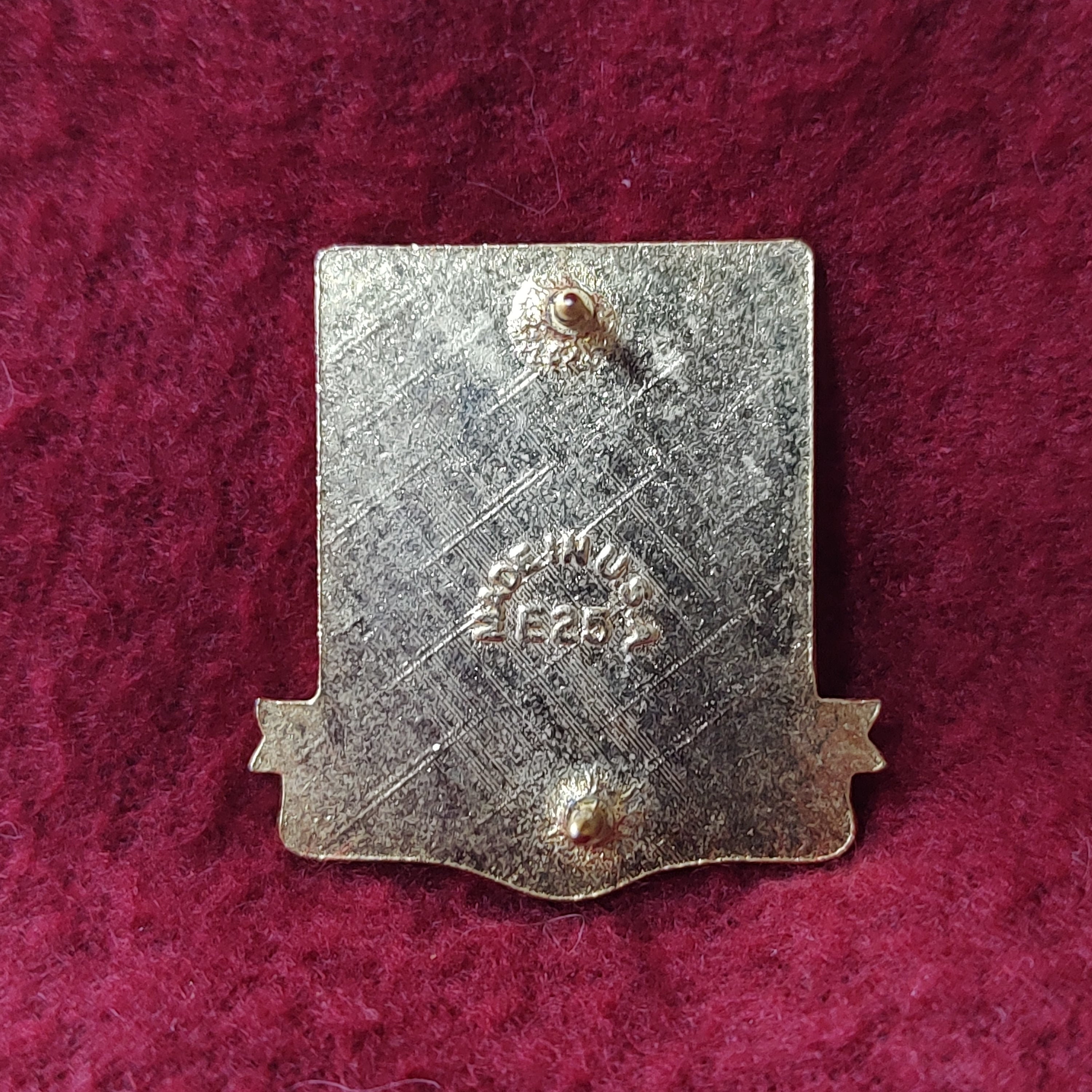 VINTAGE US Army 32nd ARMORED Cavalry Unit Crest Pin 06o183 - Etsy