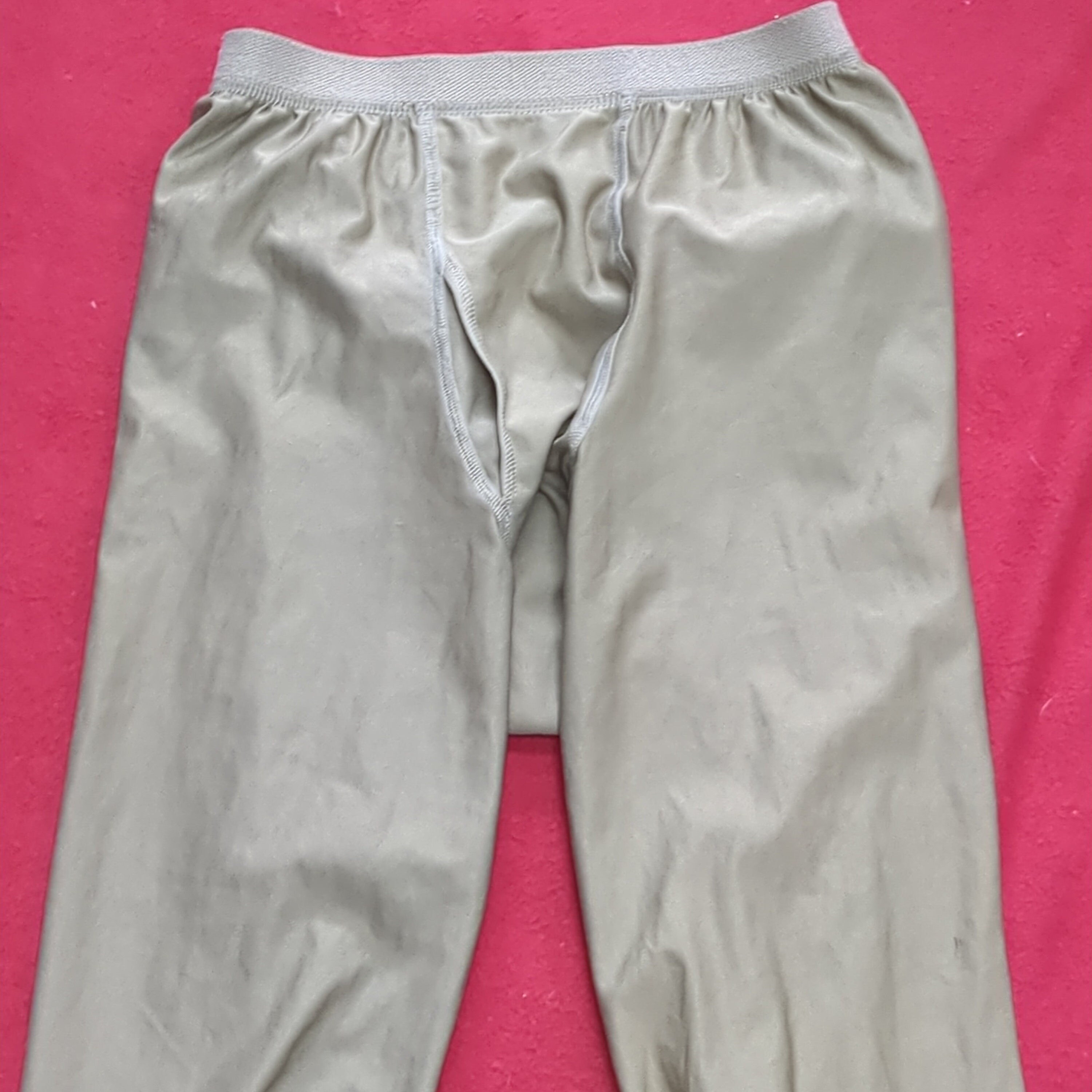 US Army Coyote Small Regular Silks Gen III Level 1 Cold Weather Pants ...