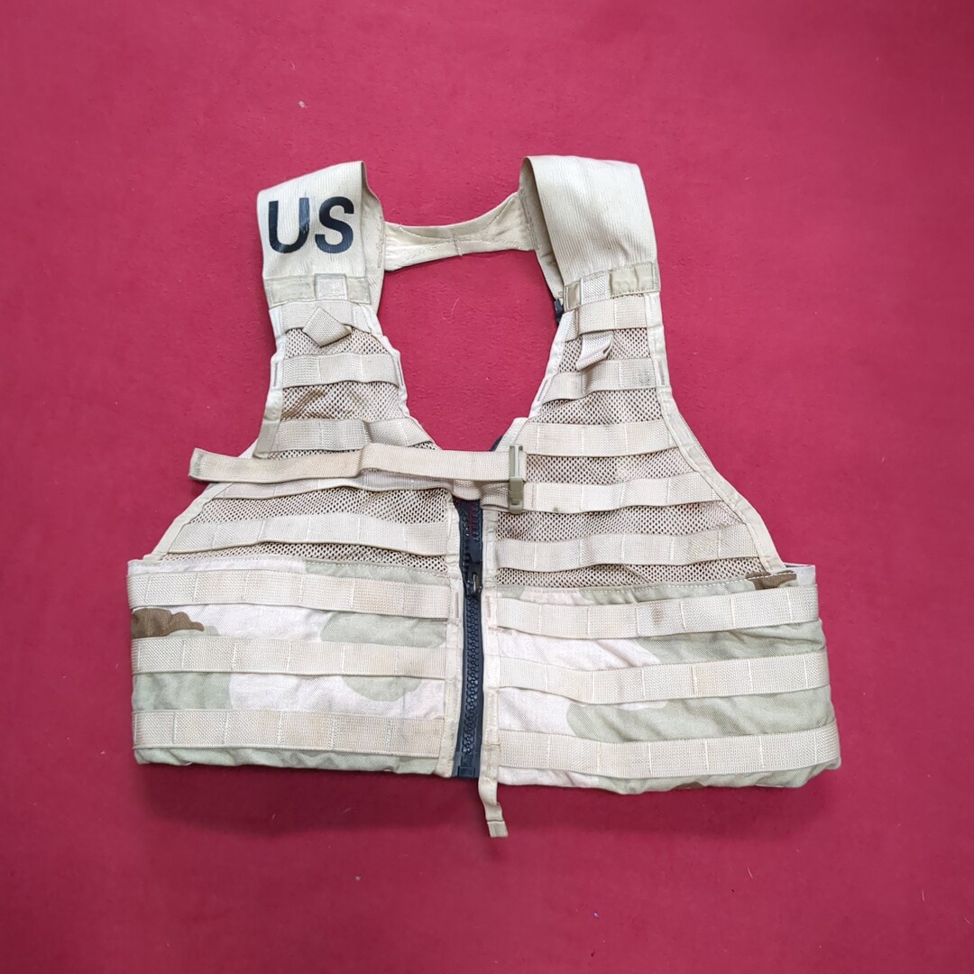 US Army Desert Camouflage FLC Fighting Load Carrier DCU Good Condition ...