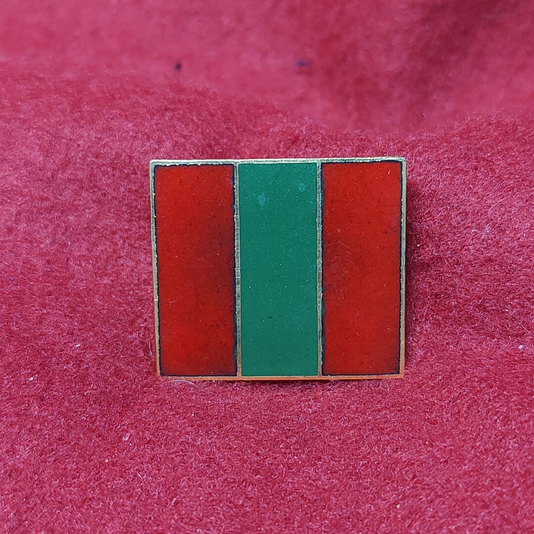 VINTAGE US Army 4th INFANTRY Unit Crest Pin 03cr14 - Etsy