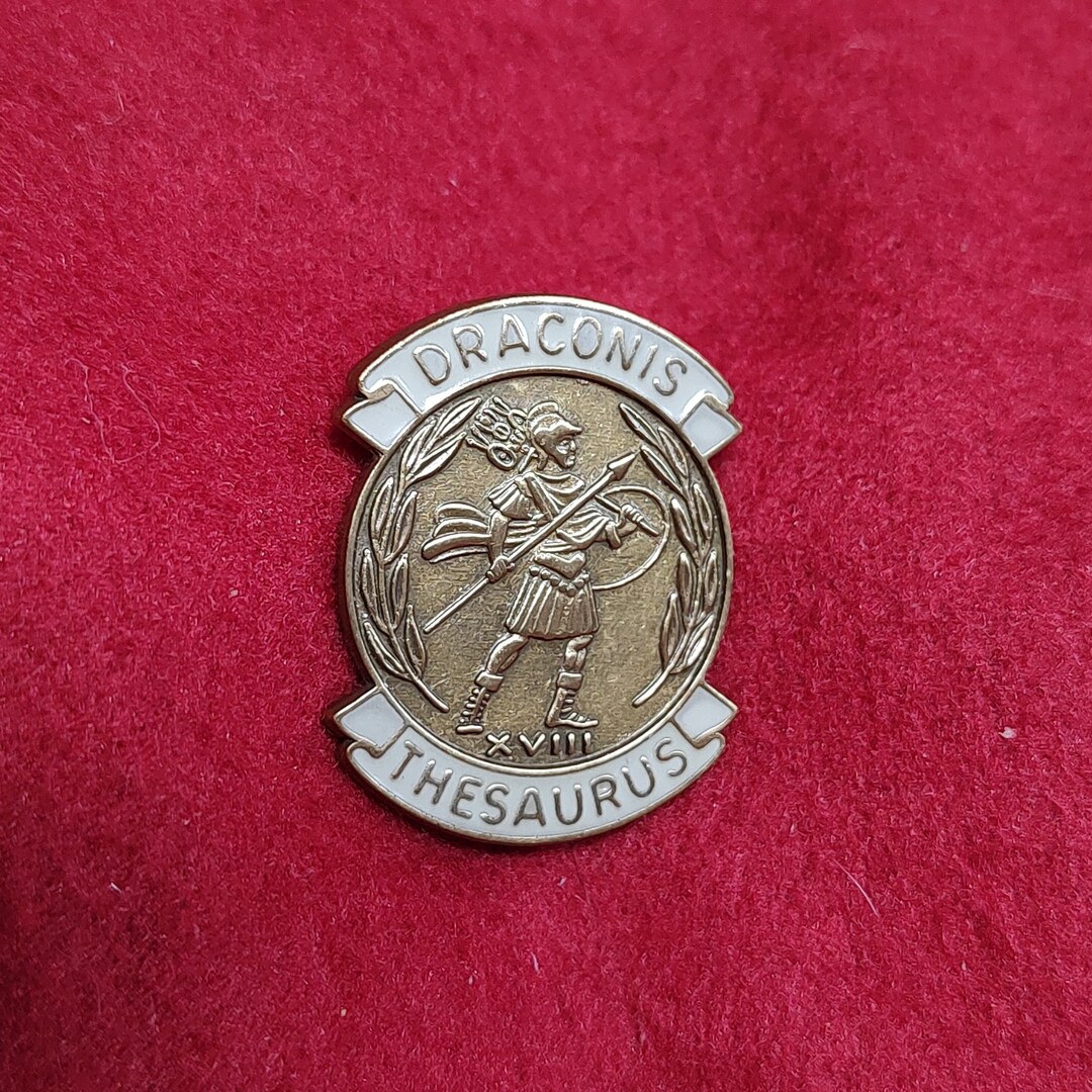 VINTAGE US Army 18th FINANCE Group Unit Crest Pin 02cr175 - Etsy