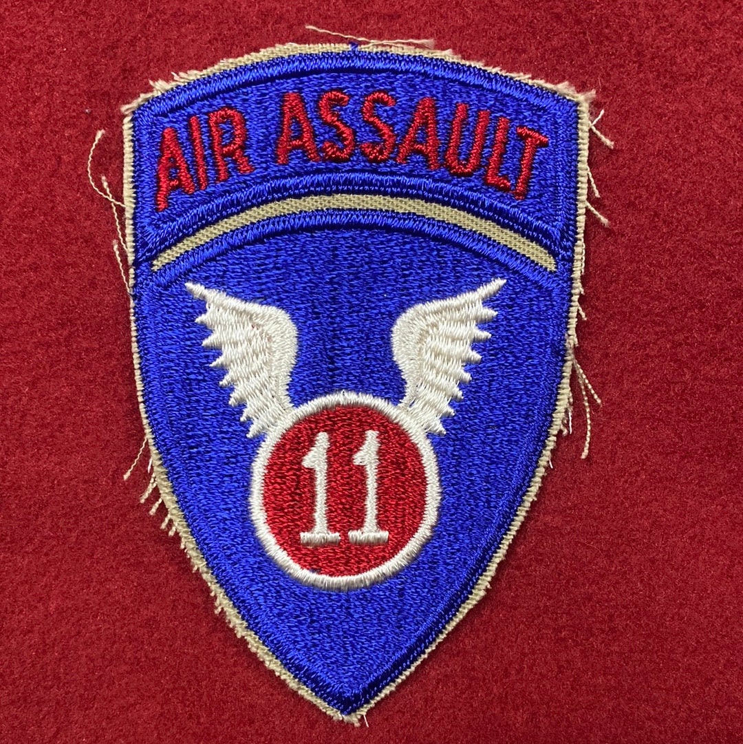 VINTAGE US Army 11th Airborne Patch Sew-on 12o106 - Etsy