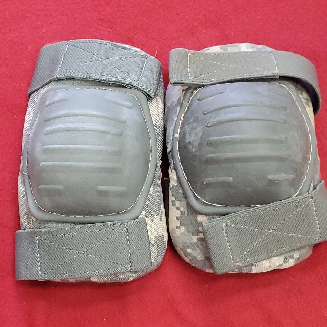 SET of US Army Army Elbow Pads Ripple ACU Ucp Digital Camouflage 19g - Etsy