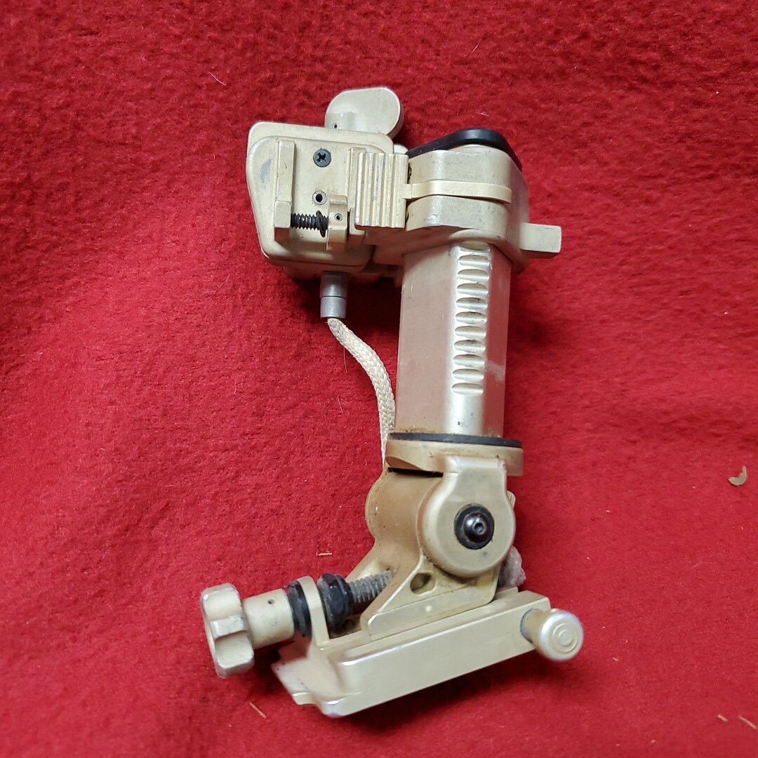 Norotos Helmet Mount Bracket ENVG AN/PSQ-20 28o-g289 - Etsy