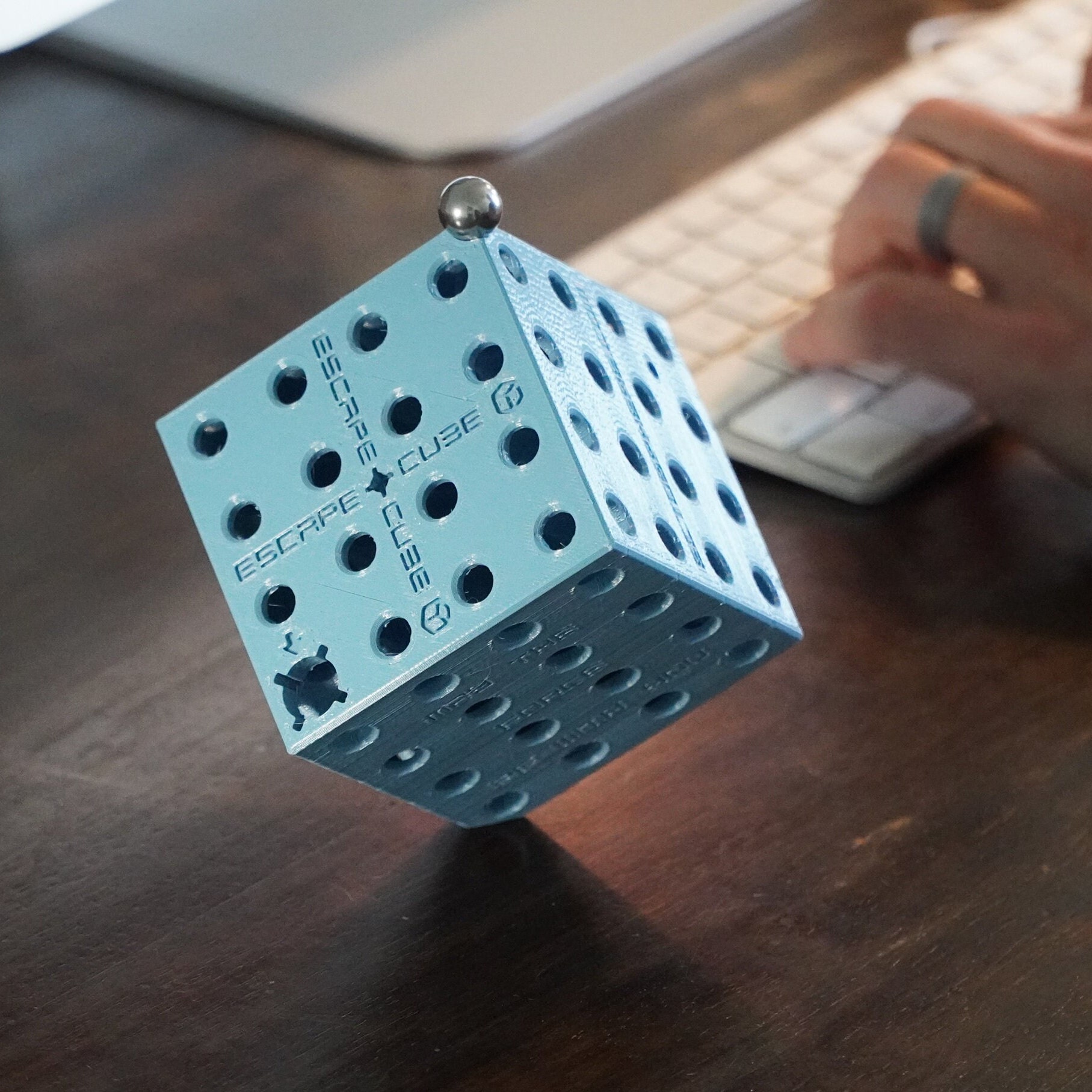 Escape Cube - 3D Maze 4x4x4 | Hardest Maze in the World | Cerebral Game ...