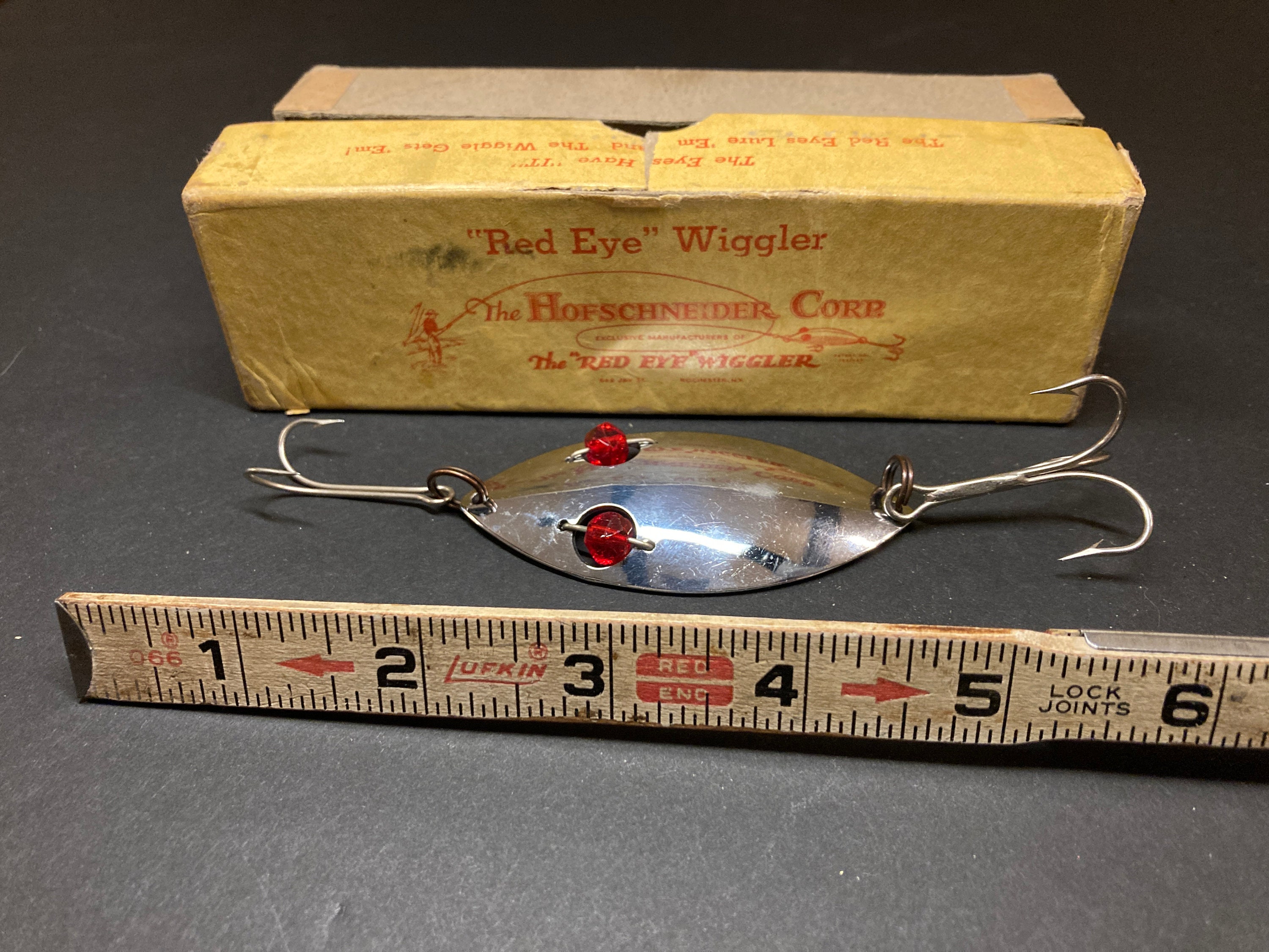 Rare Vintage Fishing Lure Original Boxed Hofschneider Red Eye Wiggler ...