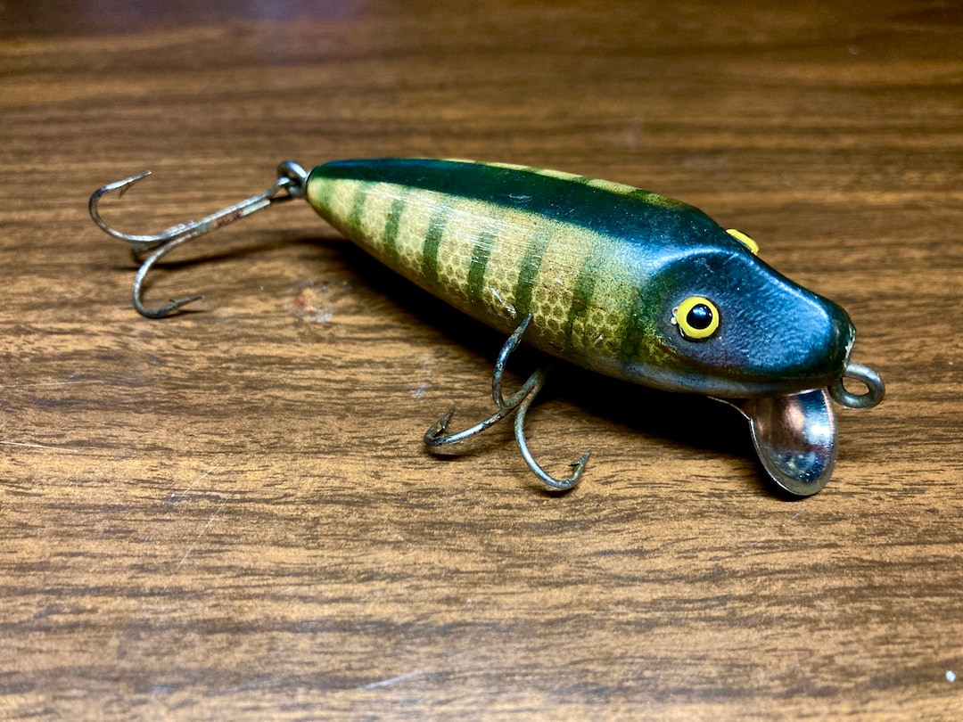Vintage Wooden Paw Paw / HI? Fishing Lure in Great Color Perch Pattern ...