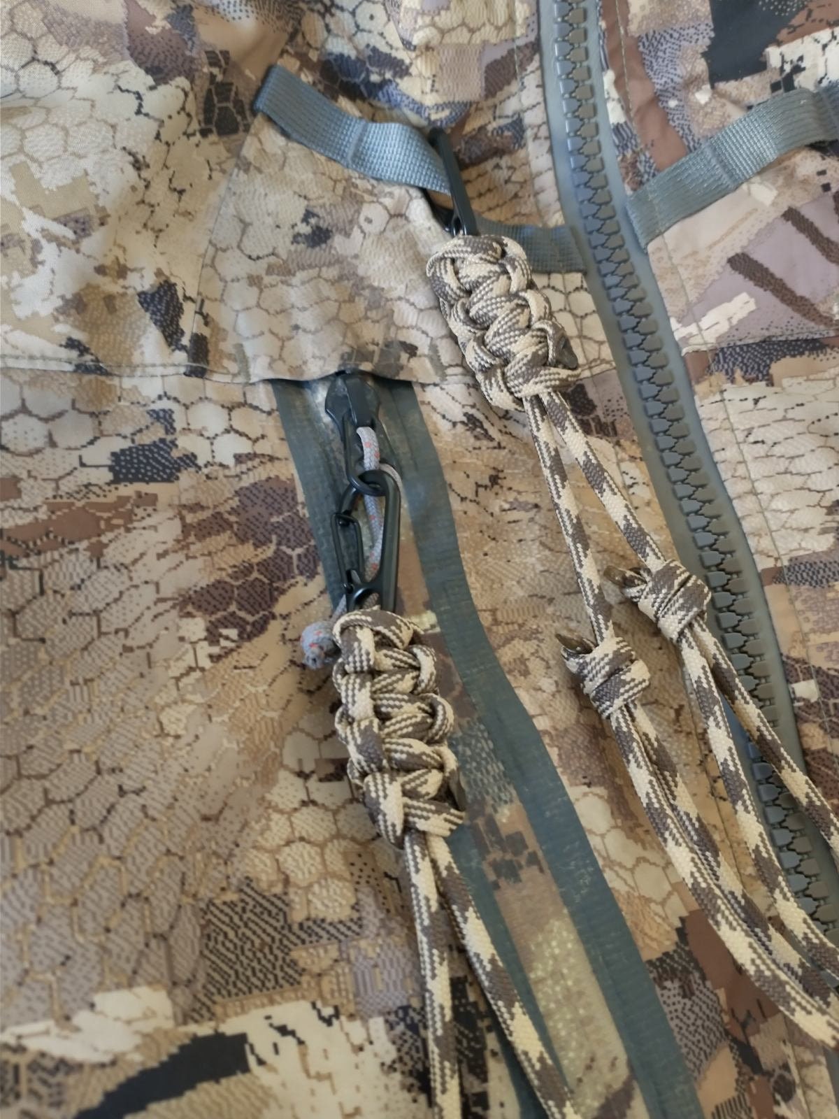 Duck & Game Call Lanyard W/ 2 Carabiner Drops and Band, Brown and Camo ...