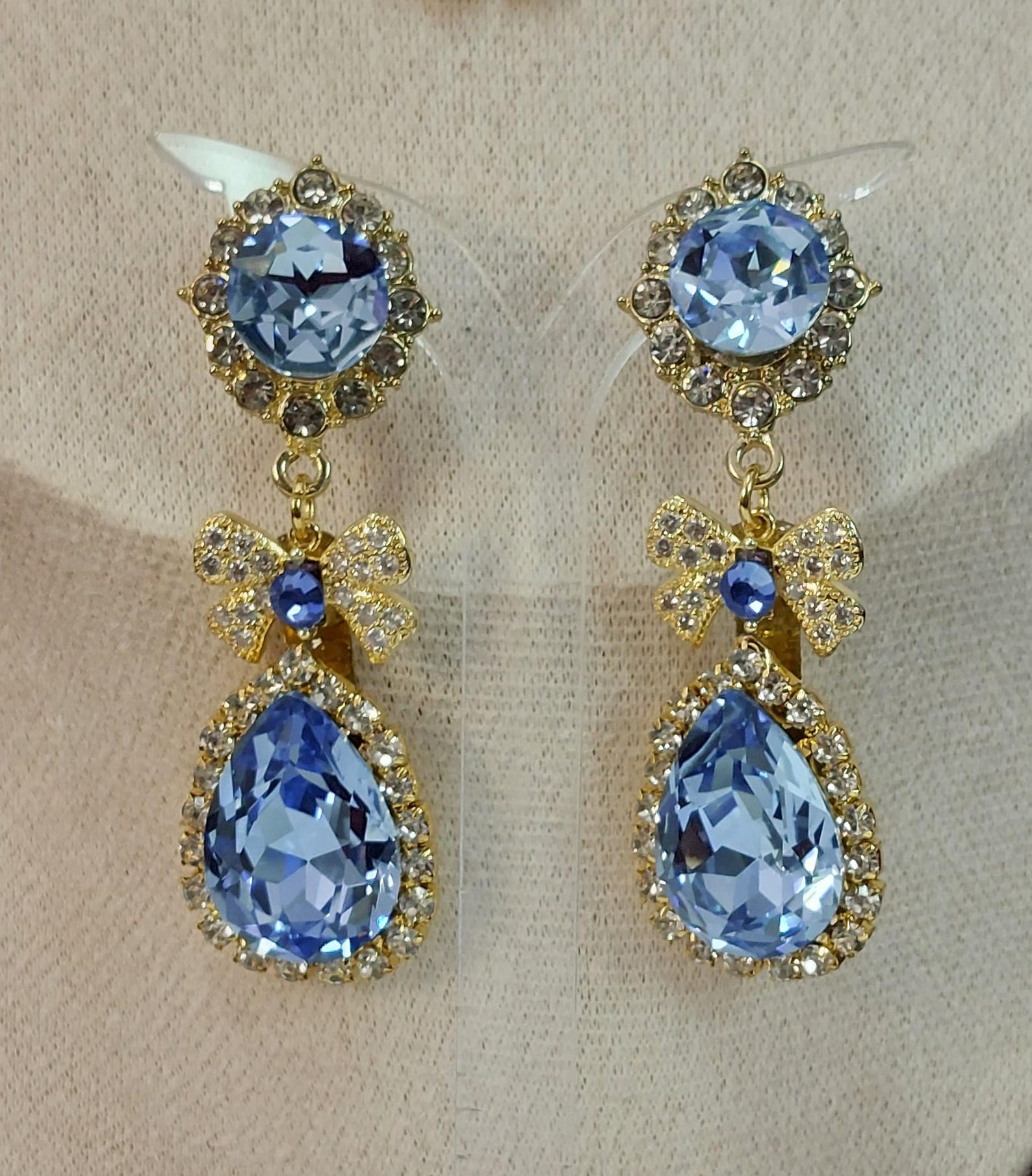 Rococo Bow Jewelry Set - Necklace and Earring Set - 18th Century ...