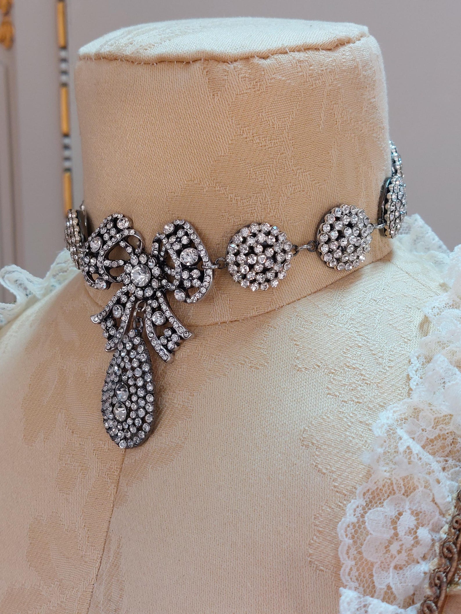 Rococo Bow Jewelry Set Necklace and Earring Set 18th Century ...