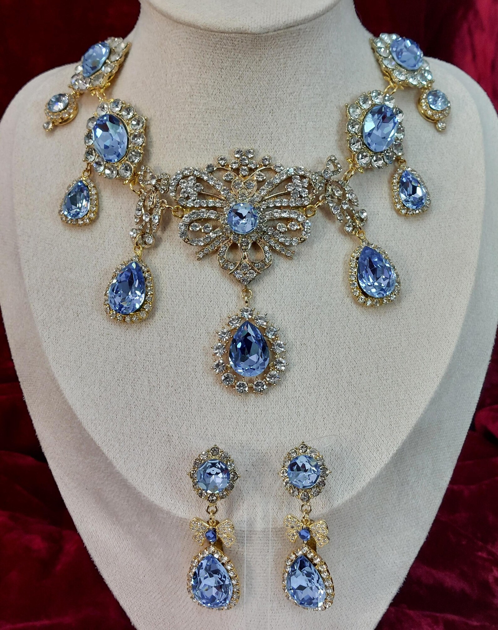 Rococo Bow Jewelry Set - Necklace and Earring Set - 18th Century ...