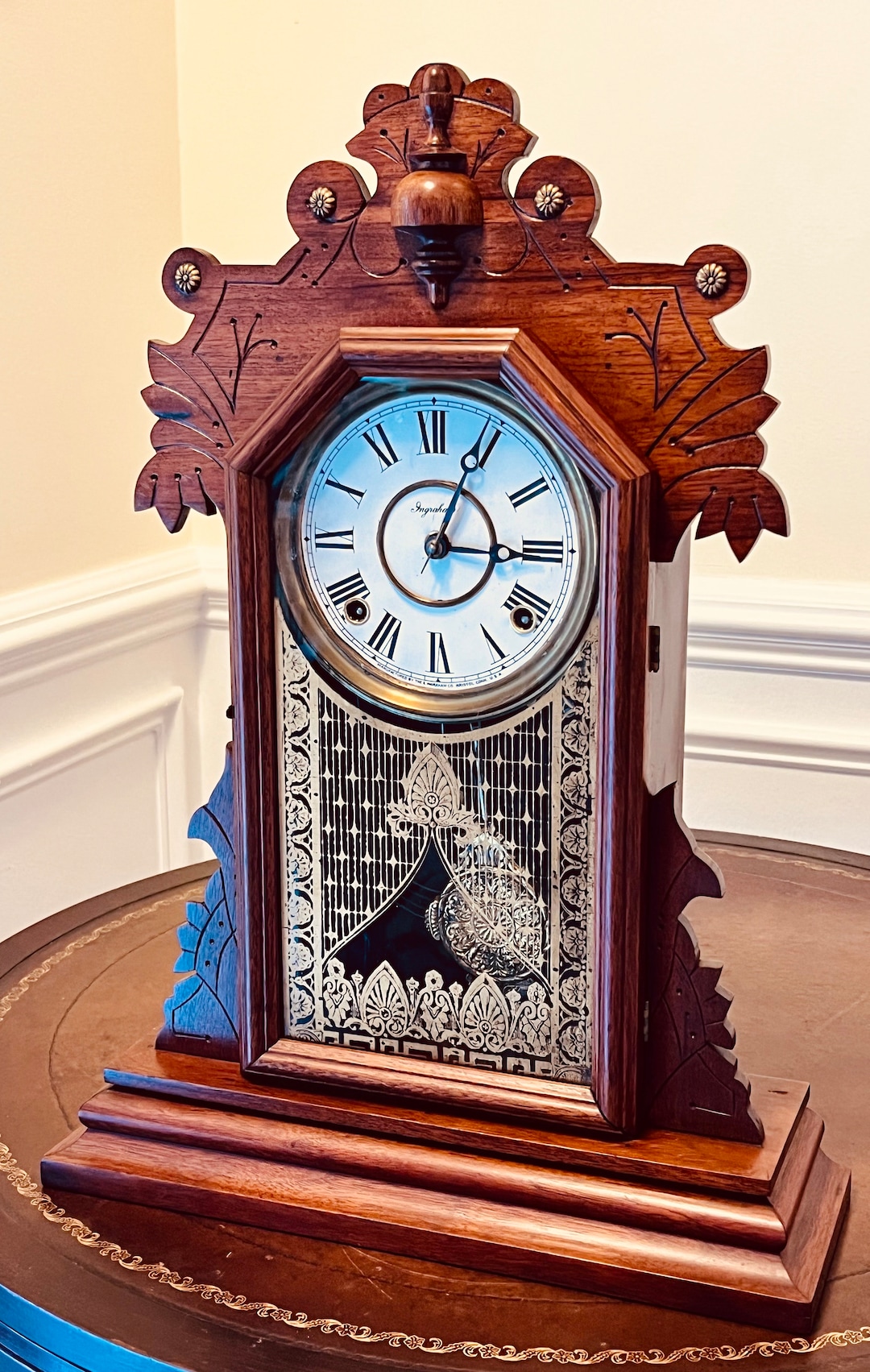 Antique Ingraham Gingerbread / Kitchen Clock - Etsy