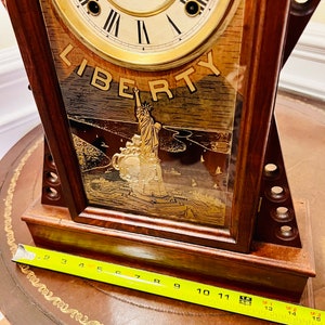 Vintage Benchmade “liberty” Cabinet Clock - Etsy