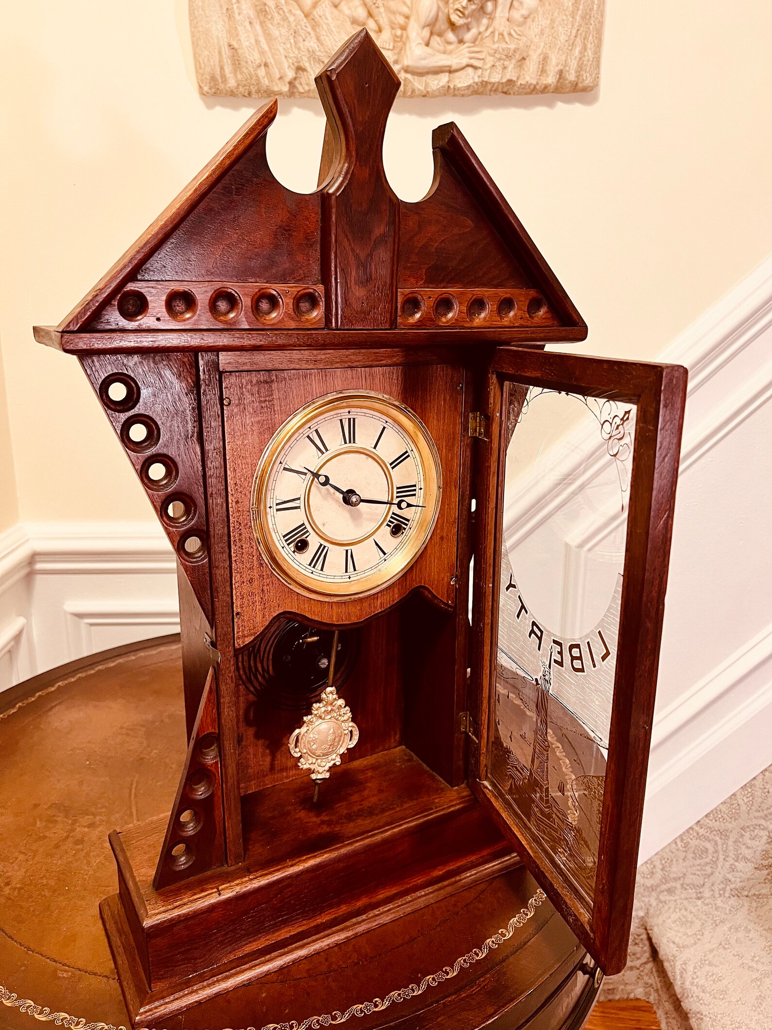 Vintage Benchmade “liberty” Cabinet Clock - Etsy