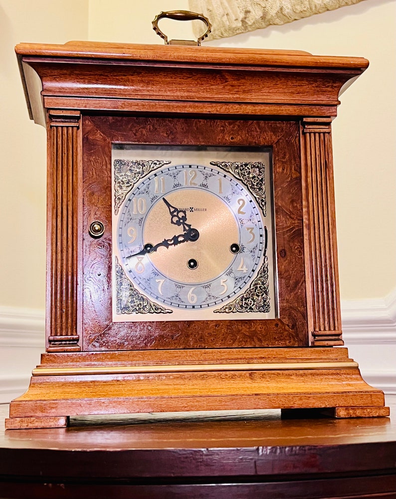 Vintage Howard Miller Thomas Topion Carriage / Mantel Clock blonde Wood ...