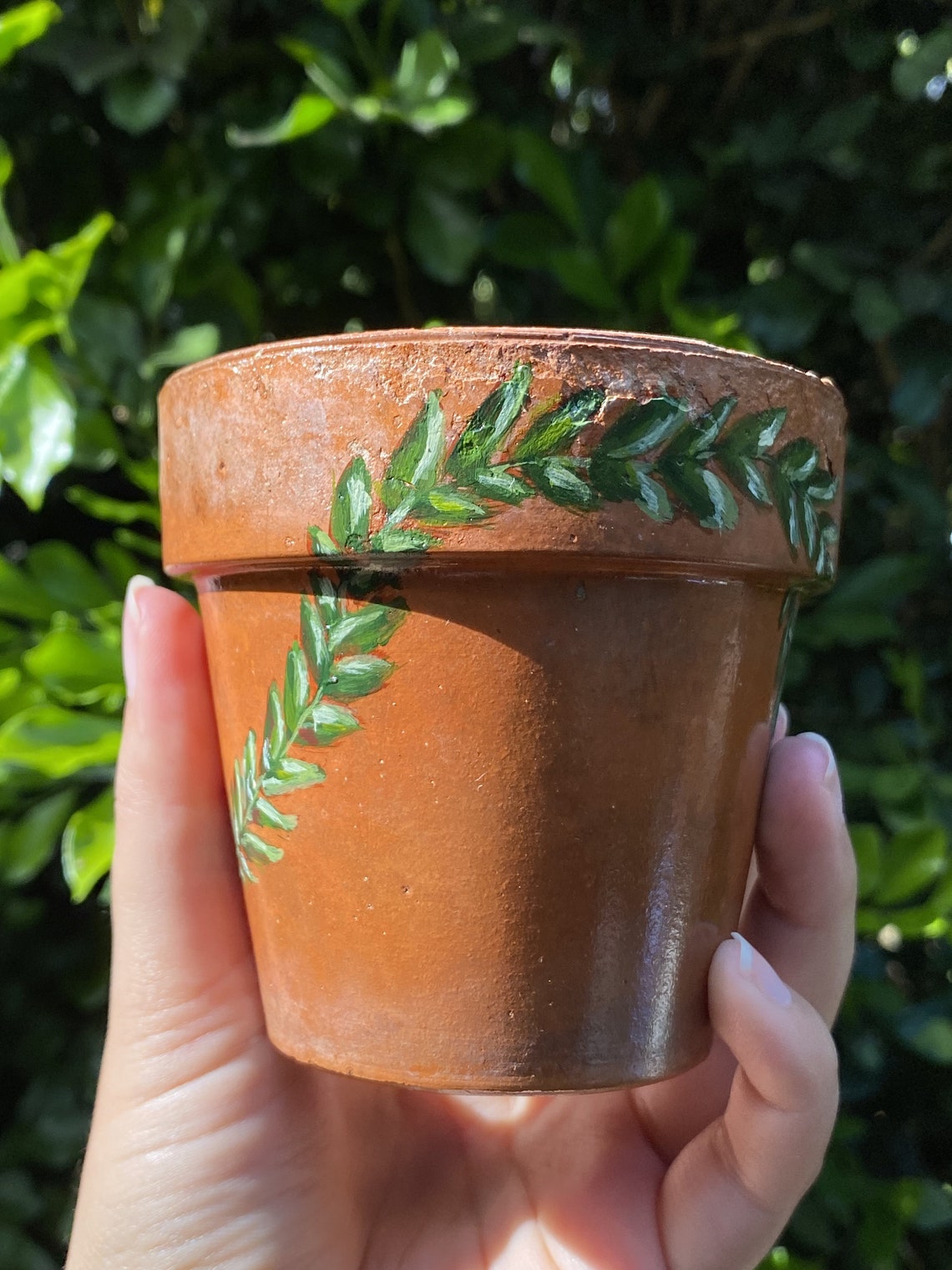 Green Wrap Around Lei Design| Hand Painted on Old Terra Cotta Pot ...