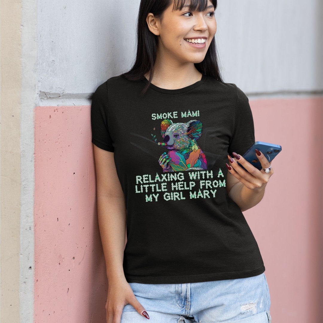 Smoke Mami Koala T-shirt, Unique Design, Animal Lovers, Cool Gift for ...