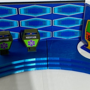 The Price is Right Stage, Showcase, and Turntable Set - 15 in Wide X 7 ...