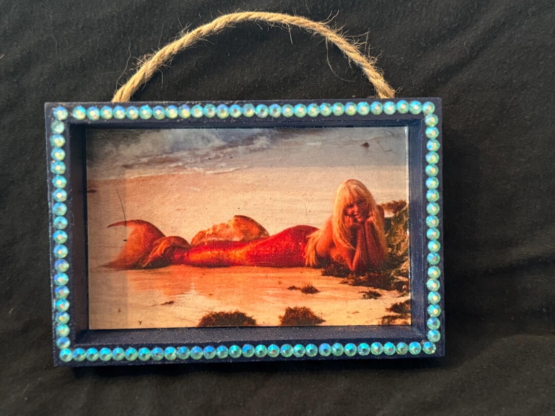 Splash Madison Mermaid Shadow Box Wall Decor - Etsy