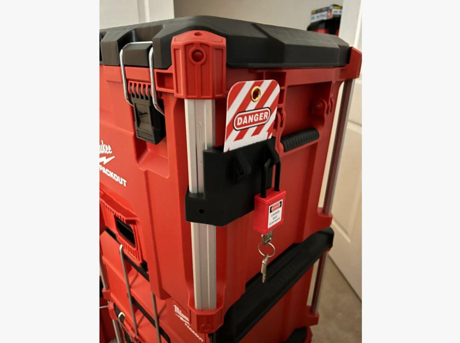 Milwaukee Packout Lockout Tagout Holder – Secure LOTO Storage for ...