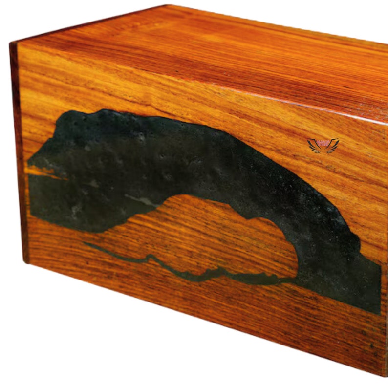 Lichtenberg Wood Urn Wooden Cremation Urn With Beautiful Resin Design ...