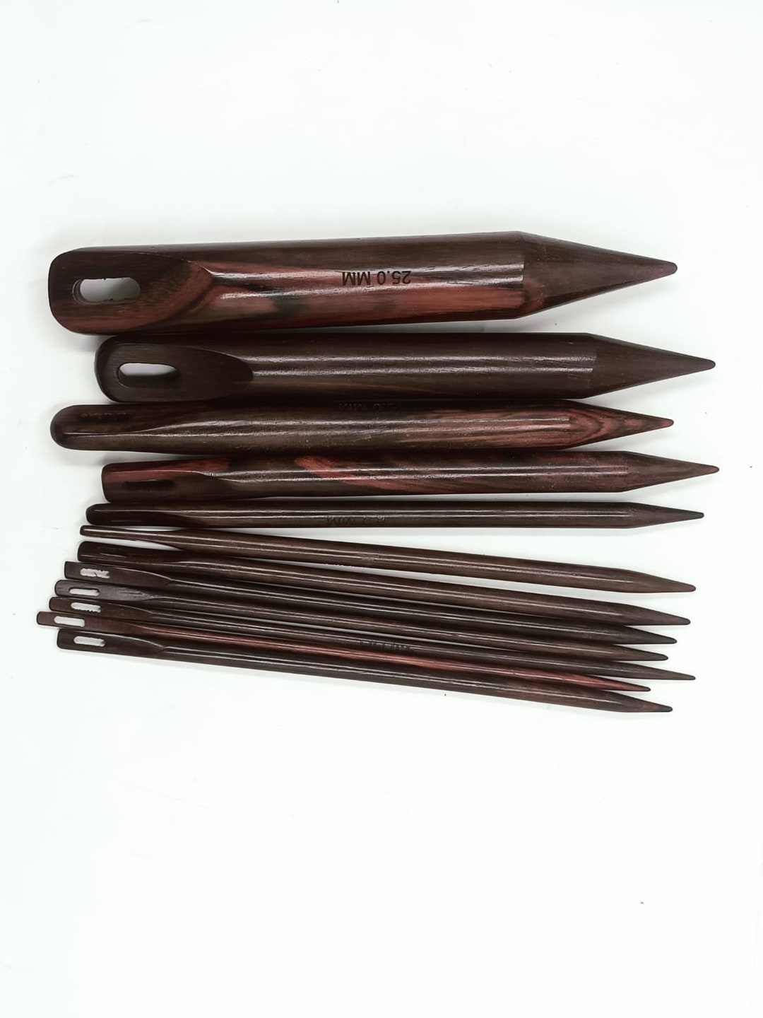 Wooden Needles Rosewood Hand Crafted Fine Wooden Stitching Needles ...