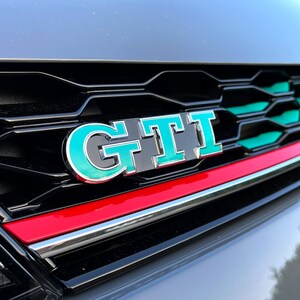 2x Premium Vinyl Inlay GTI Emblem Sticker Golf 7 Facelift GTI Logo ...