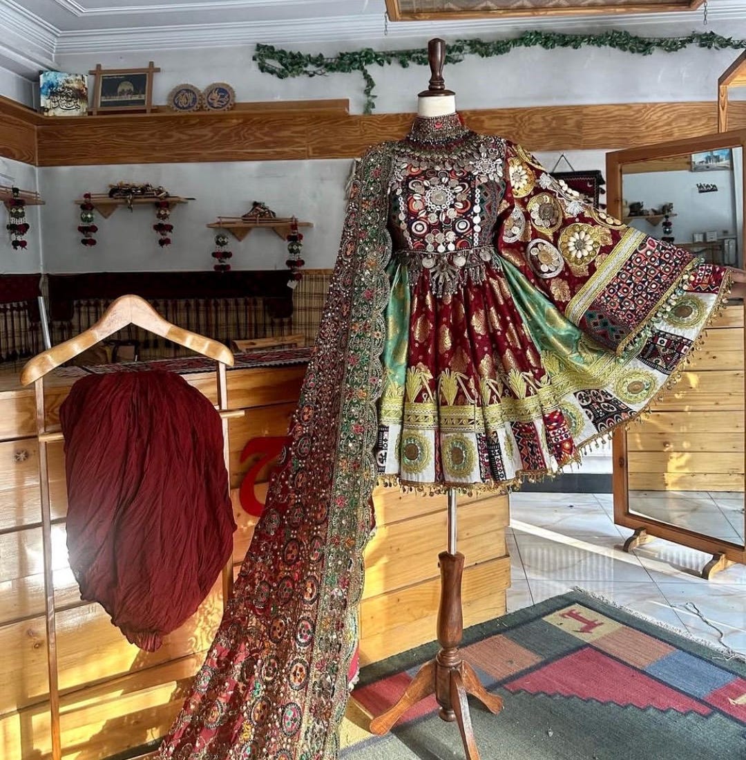 Afghan Traditional Dress: Knee Length Jama Design Dress, With Gibi ...