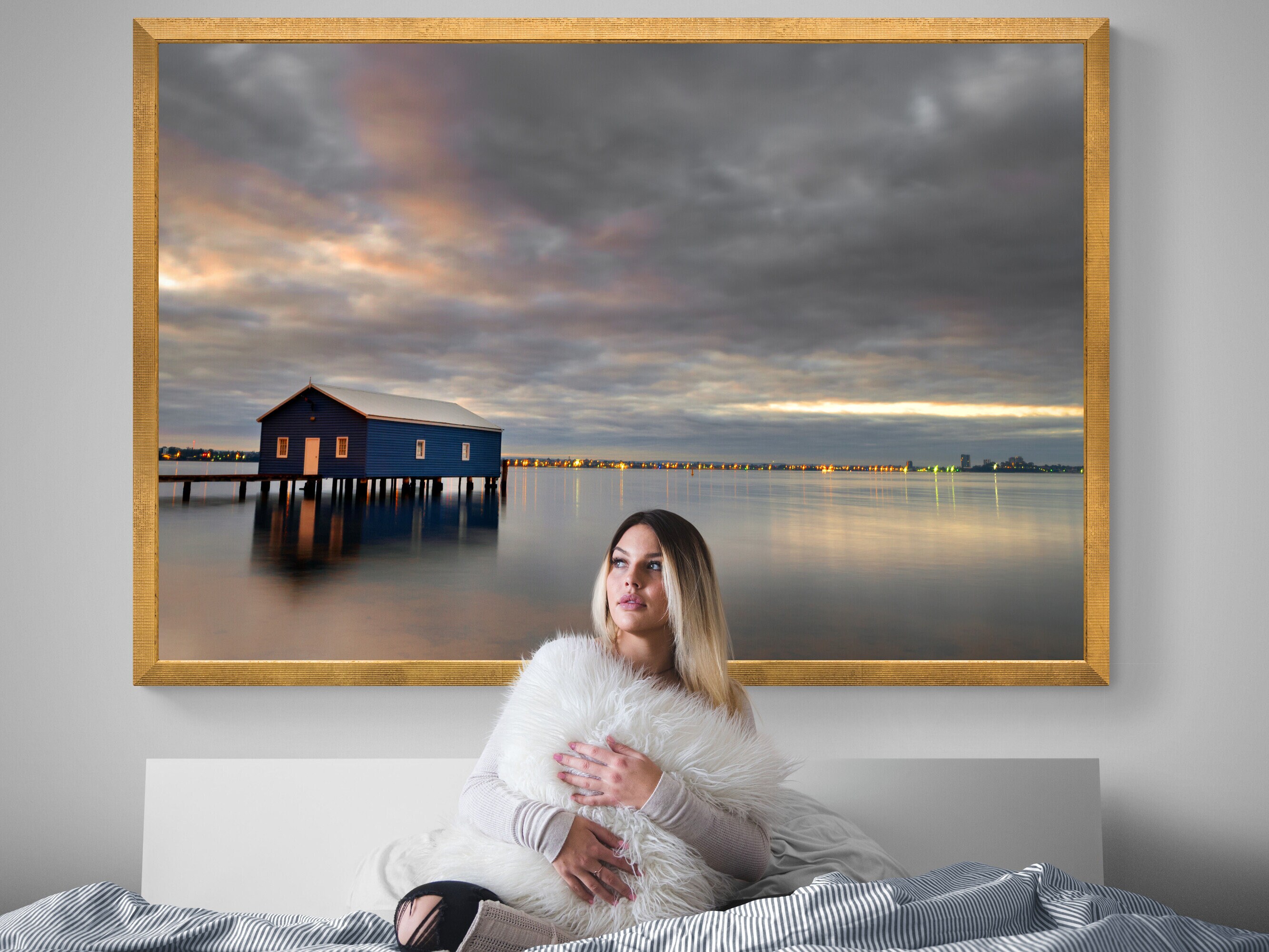 Printable Matilda Bay Water Scene: Perths Iconic Blue Boat Shed House ...