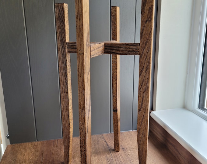 Jacobean Plant Stand Solid Oak - Etsy UK