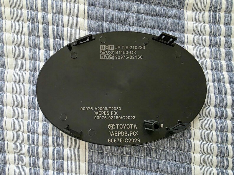 Toyota Camry Front Grille Emblem Badge Logo Radar (2021-2025) OEM - Etsy