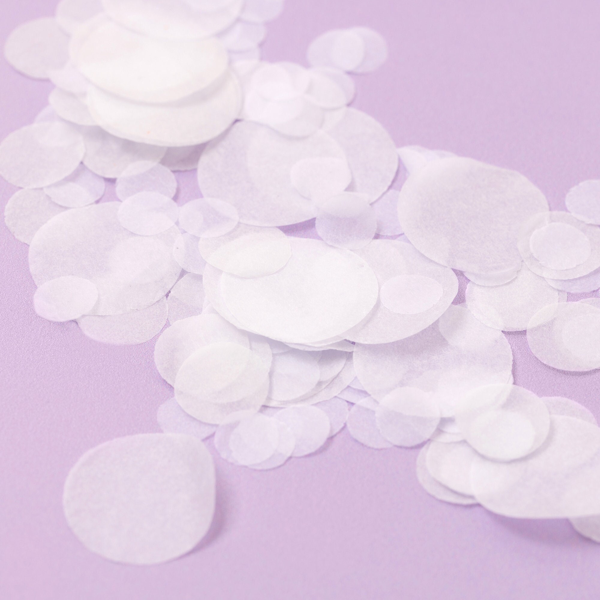 White Biodegradable Wedding Confetti | Paper Circle Confetti | Throwing ...
