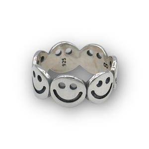 Smiley Face Silver Ring | Fun & Playful Jewelry for Everyday Wear - Etsy