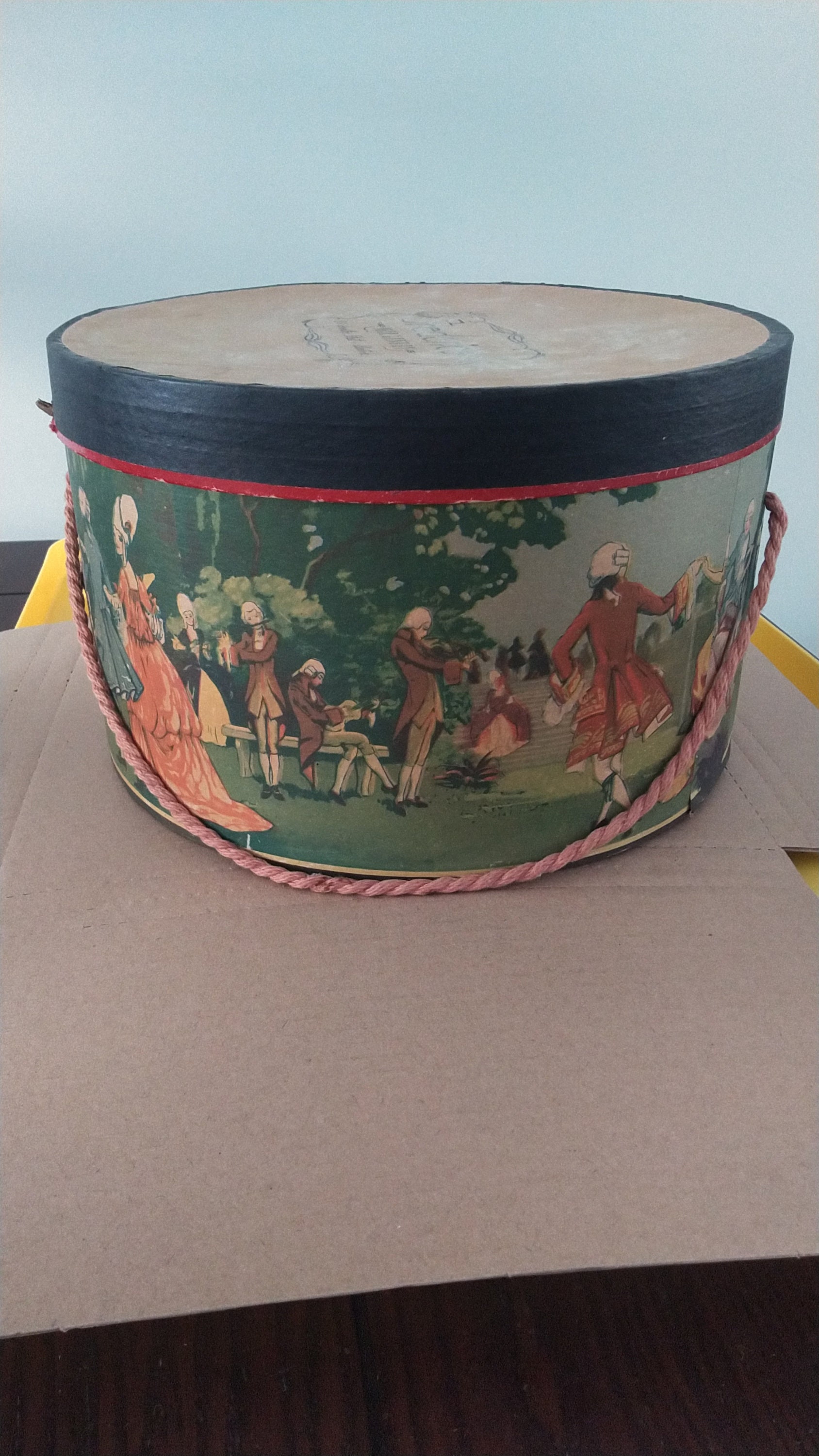 Antique Hat Box Wallpapered Colonial Scene Early 20th Century - Etsy
