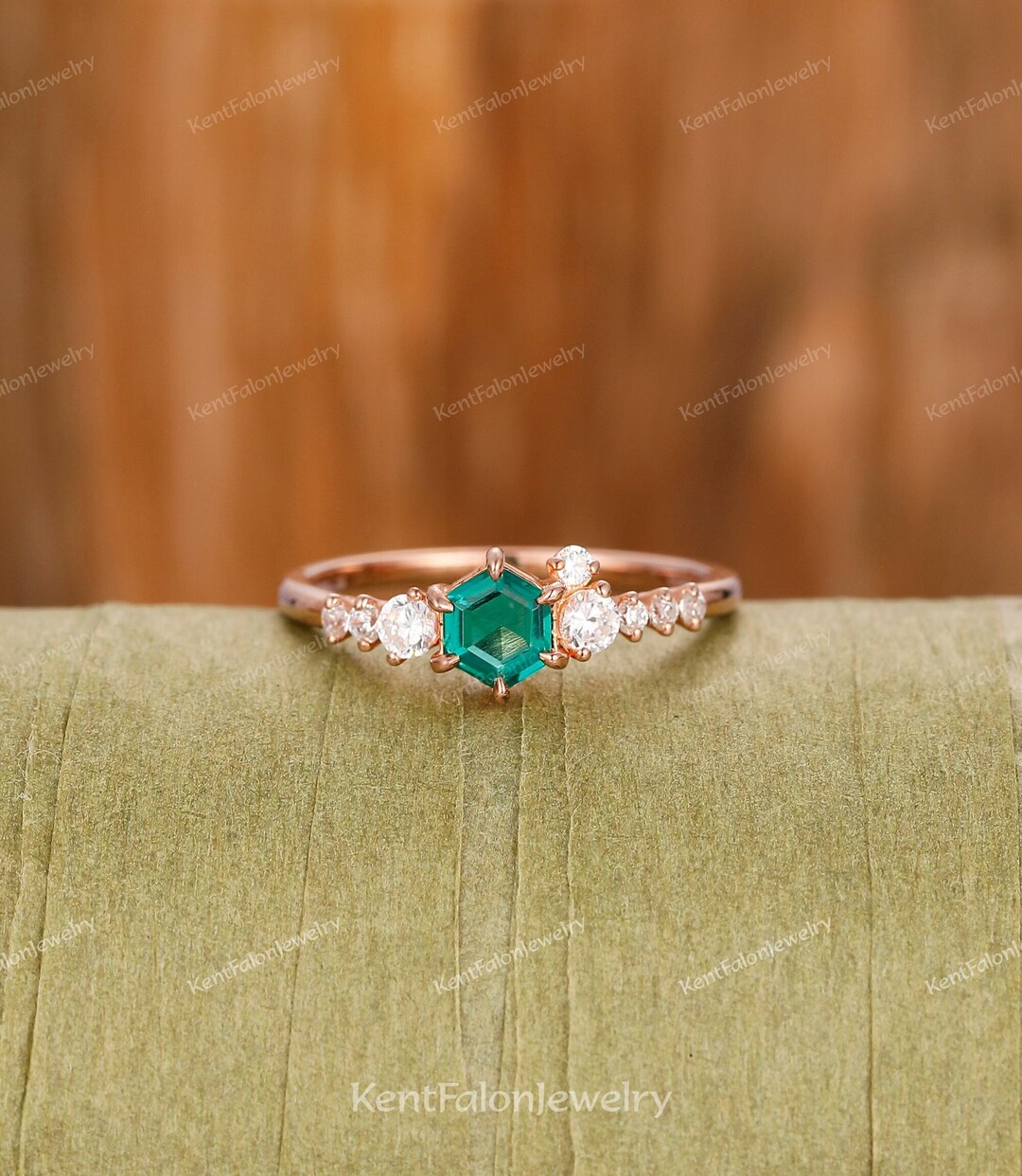 6 Prong Set Emerald Birthstone Ring for Girl Emerald Engagement Ring ...