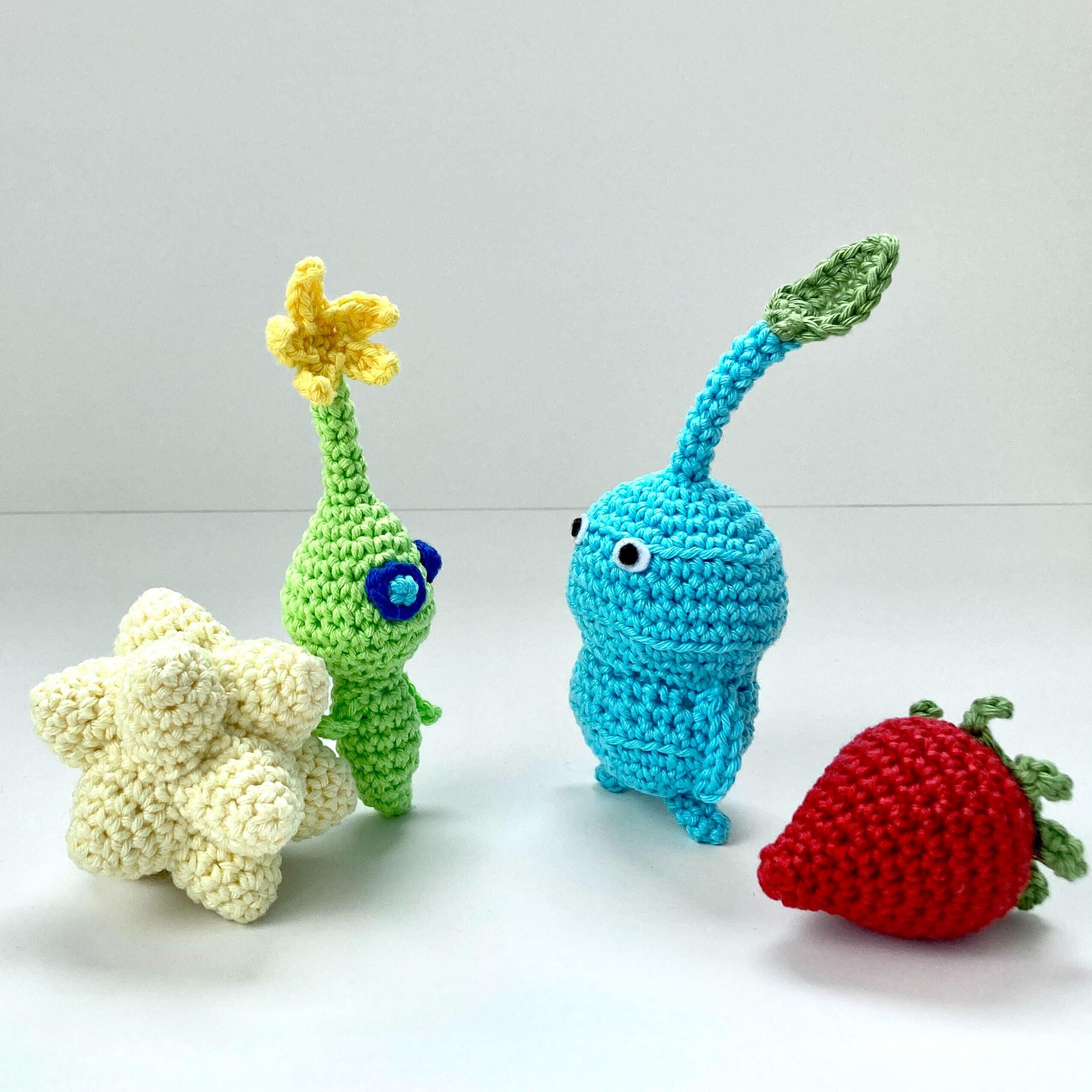 Red, Yellow, Blue, Ice and Glow Pikmin With Strawberry, 5 Pellet and ...