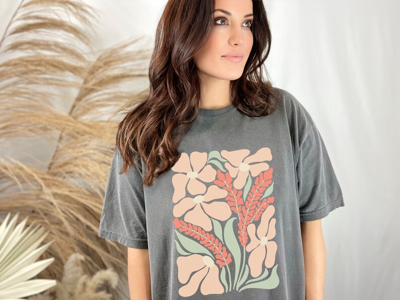 Aesthetic Flower Comfort Colors T Shirt, Trendy Graphic Tee, Floral T ...